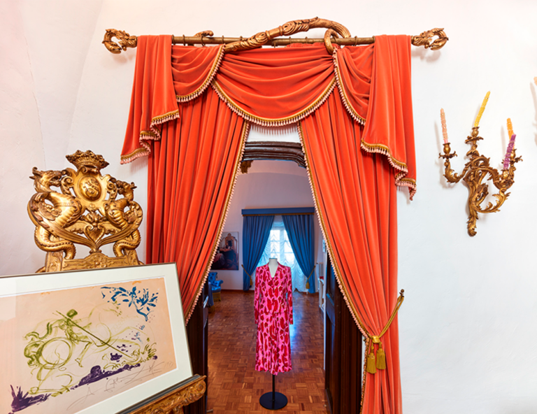 Jordi Bernado Web Dali Exhibitions